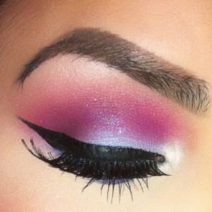 21 Dramatic Colorful Makeup Tutorials - Top Dreamer