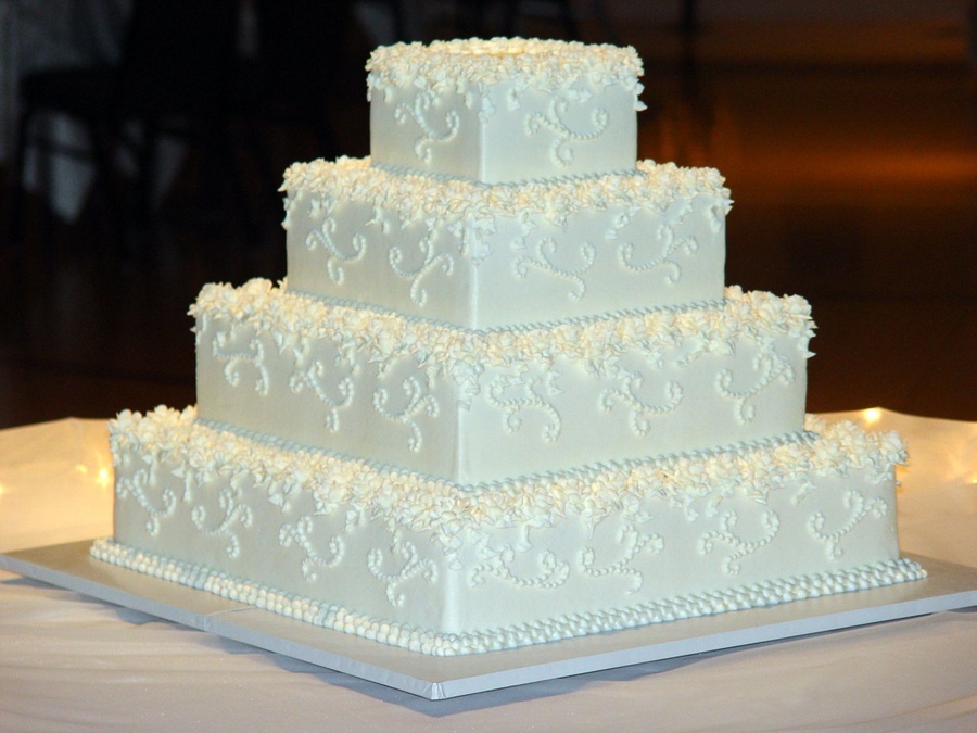 Square Wedding Cakes for Your Special Day - Top Dreamer