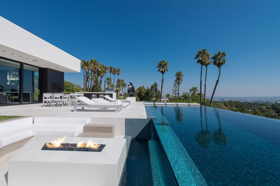 Sunken Sitting Area Designs In The Pool For Your Utmost Relaxation ...