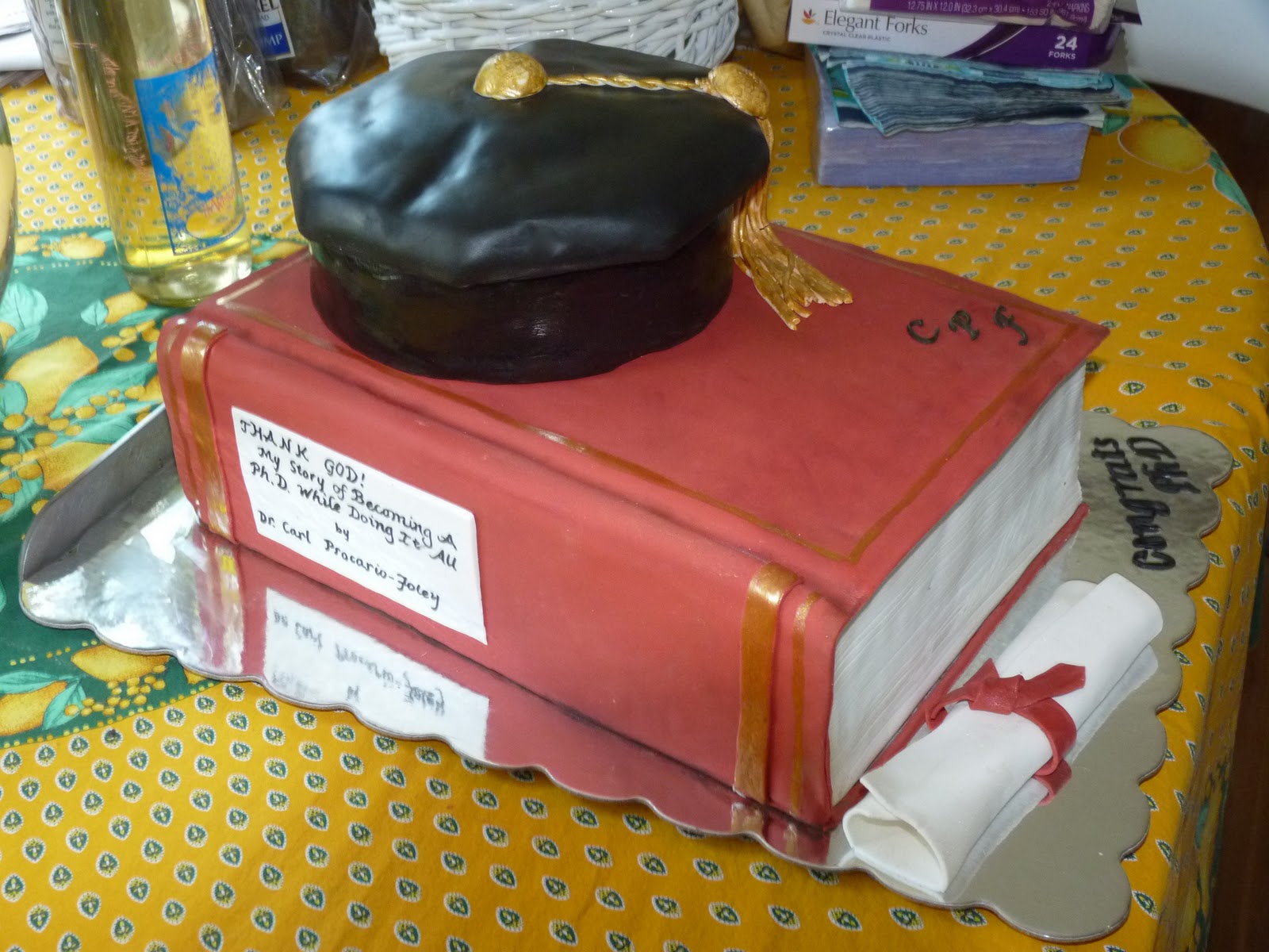 16 Creative Book Cake Designs - Top Dreamer