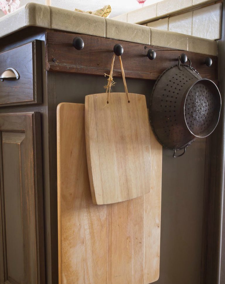 11 Clever Ways To Store Cutting Boards In The Kitchen - Top Dreamer