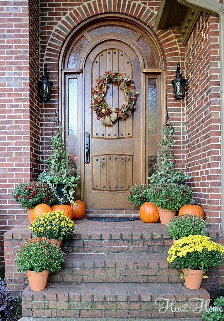 23 Fall Front Door Decorations That Will Make Your Neighbors Jealous ...