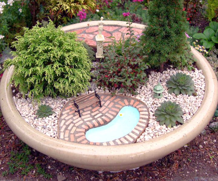 Awesome Miniature Japanese Gardens That Will Amaze You - Top Dreamer