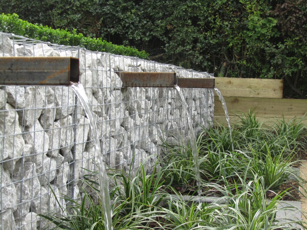 Tips To Build Gabion Walls In Your Outdoors - Top Dreamer
